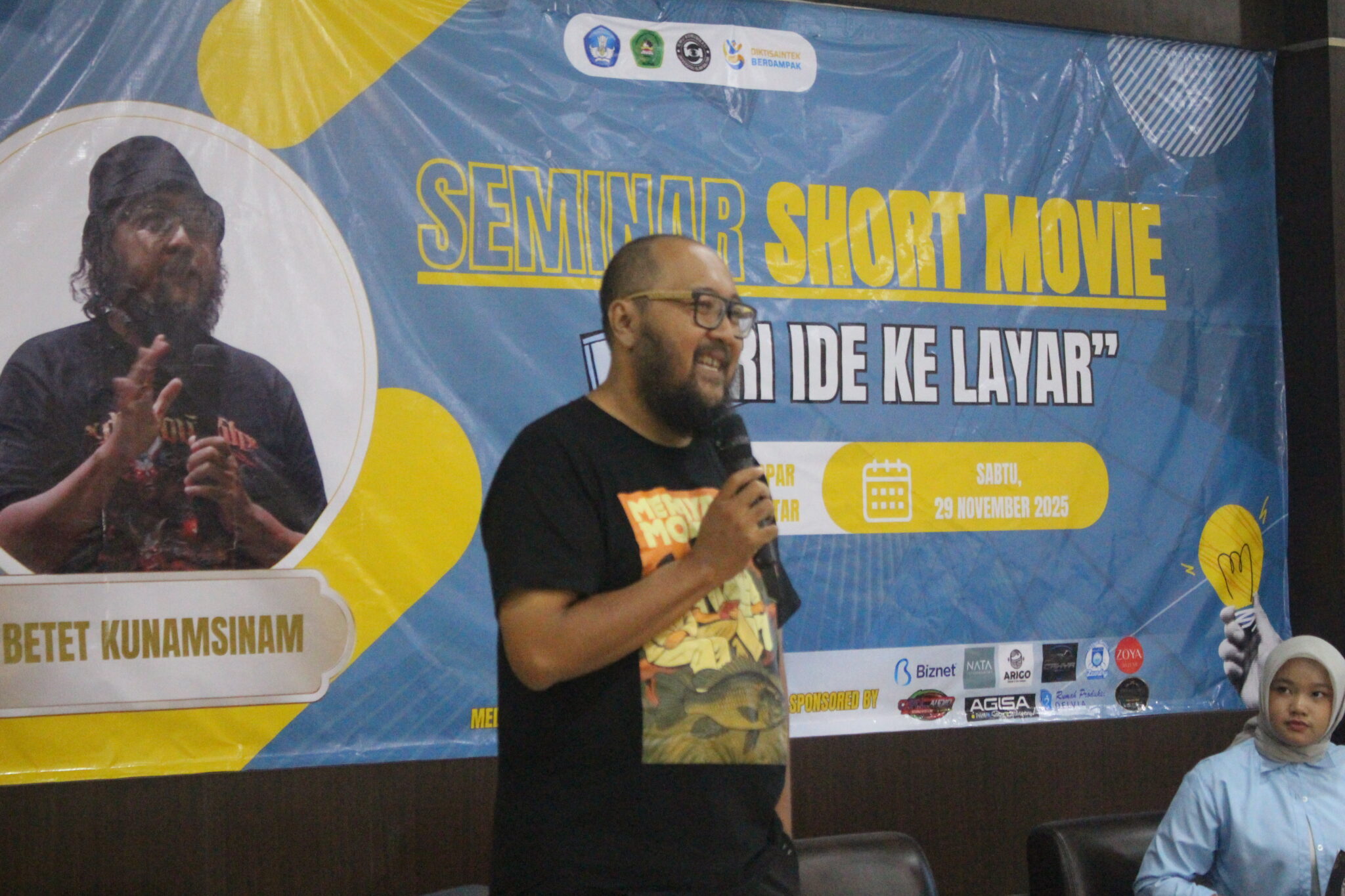 Sukses! Seminar Short Movie Prodi Ilmu Komunikasi - Fakultas Ilmu ...